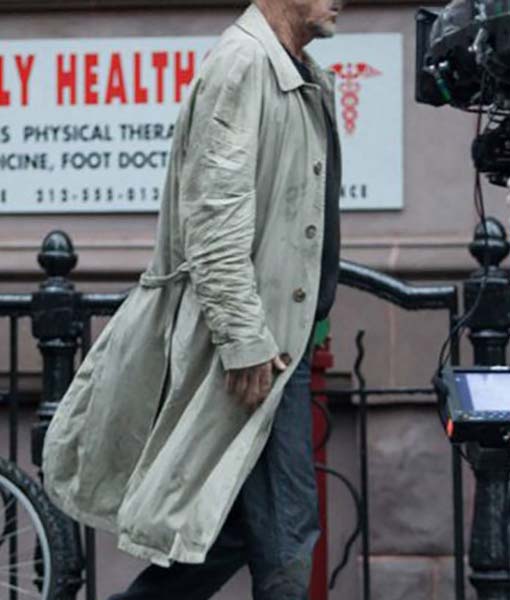 Birdman Riggan (Michael Keaton) Trench Coat | TLC
