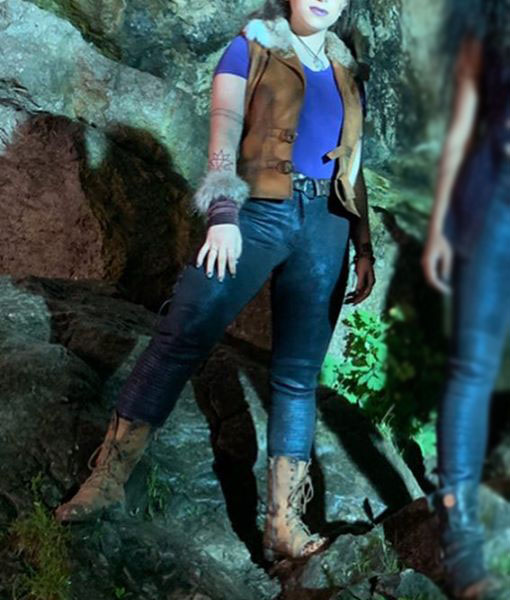Zombies 3 Wynter (Ariel Martin) Brown Vest | TLC
