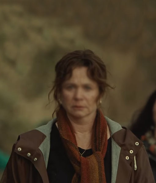 God's Creatures Aileen O'Hara (Emily Watson) Coat | TLC