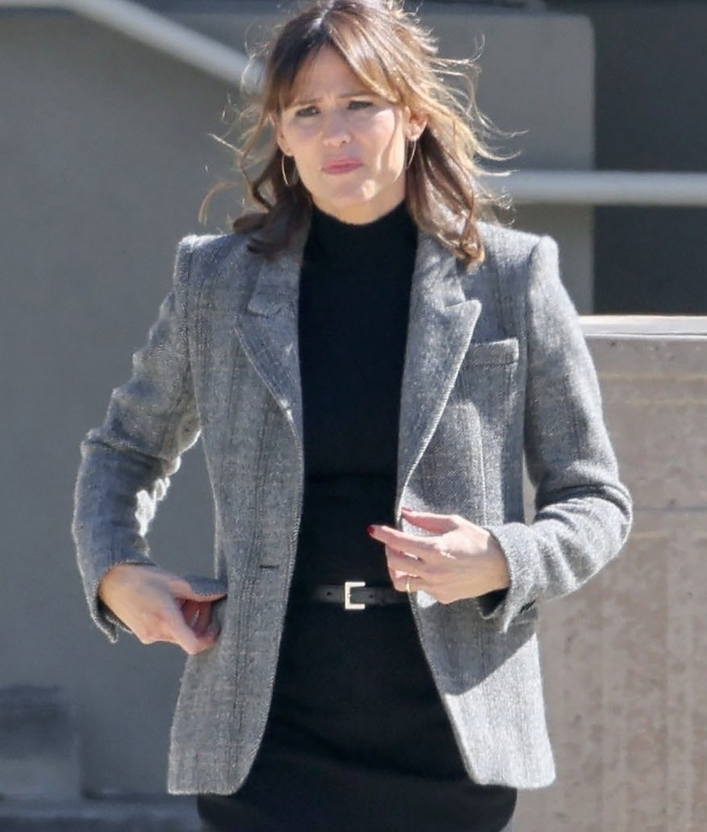 Family Switch Jess Walker Grey Blazer | Jennifer Garner Blazer