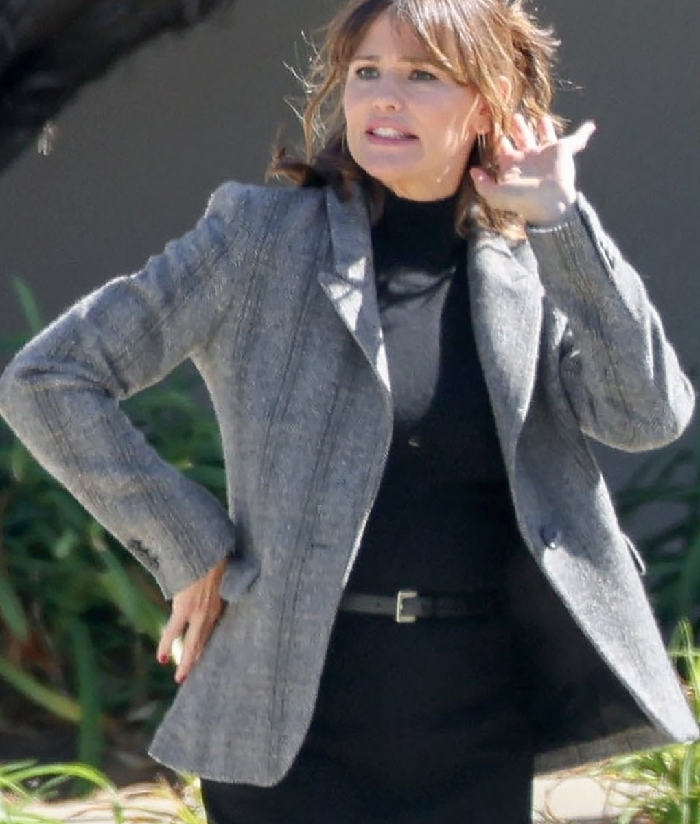 Family Switch Jess Walker Grey Blazer | Jennifer Garner Blazer
