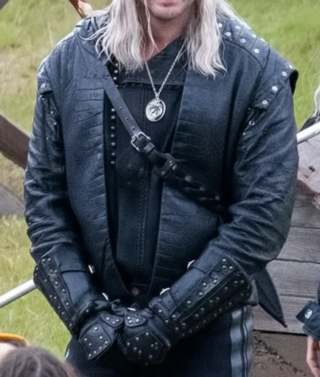 Witcher S04 Liam Hemsworth (Geralt of Rivia) Studded Jacket | TLC UK